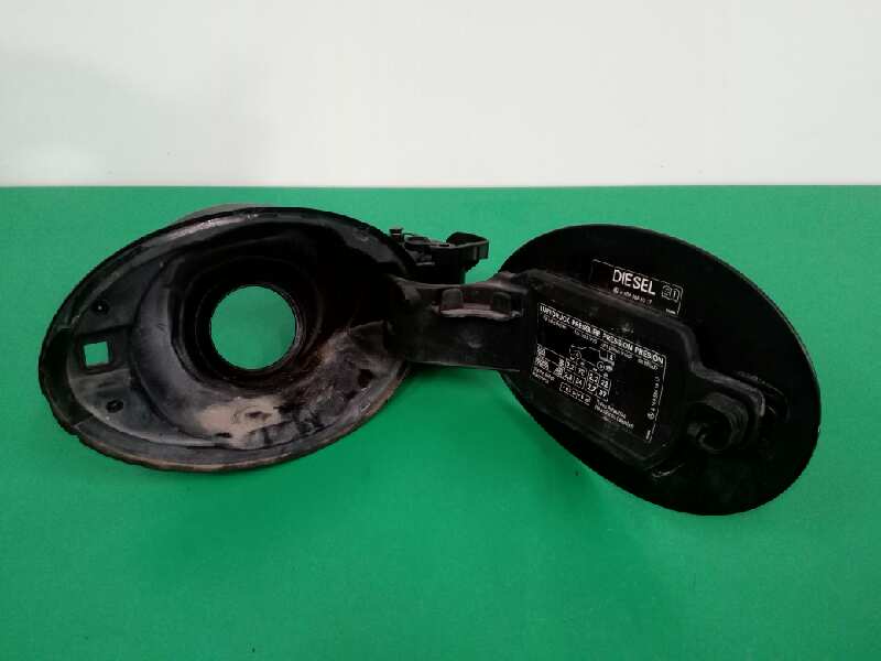 TAPA EXTERIOR COMBUSTIBLE - MERCEDES - MERCEDES CLASE M (W164) - Compra ...