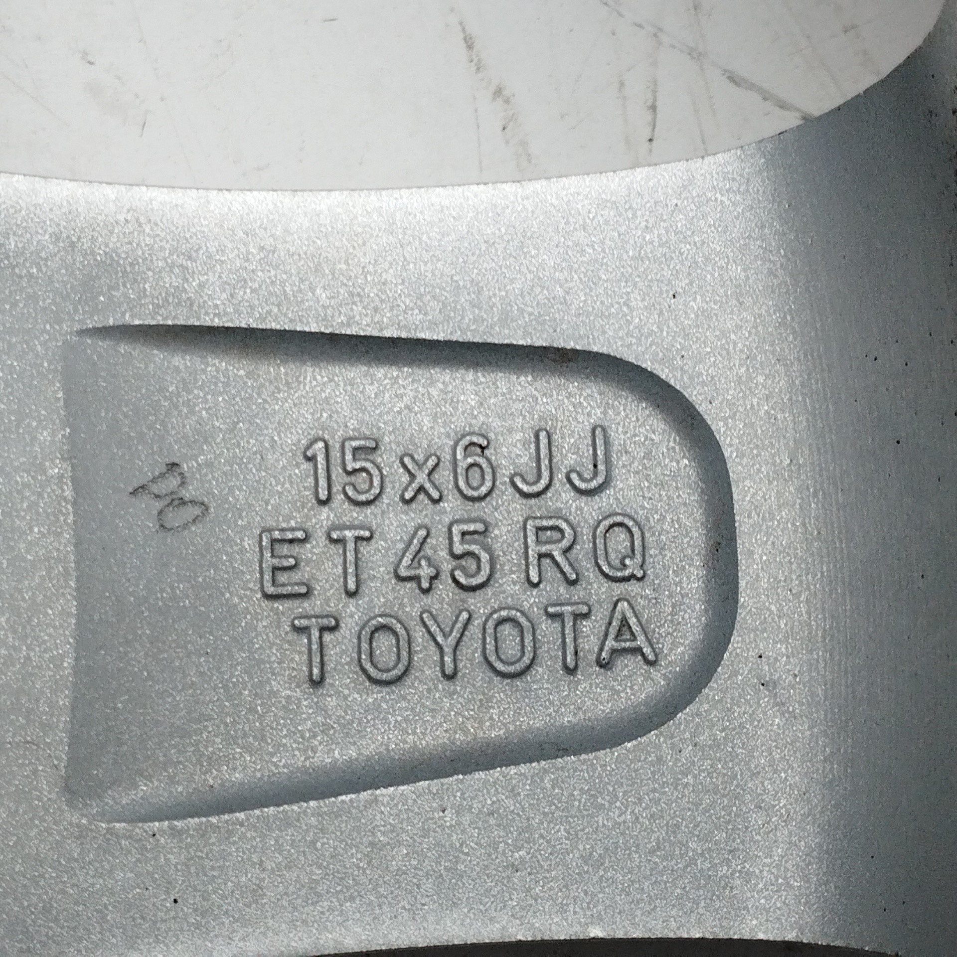 LLANTA - TOYOTA - TOYOTA COROLLA (E12) - Compra online - Auto desguace ...